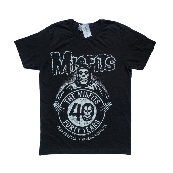 Hot Topic | Shirts | Hot Topic Misfits 4 Years Tee | Poshmark